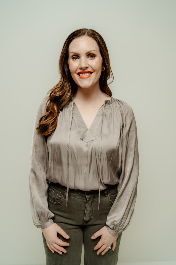 Niki Long Sleeve Blouse - Grey Stone – Hello Color